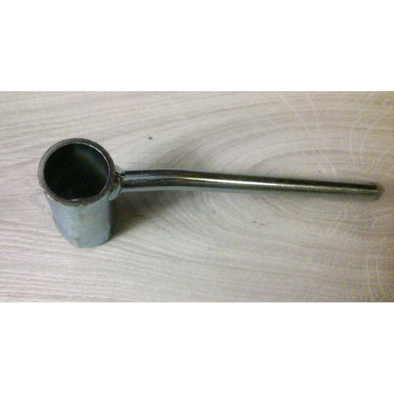 Universal key plugs.