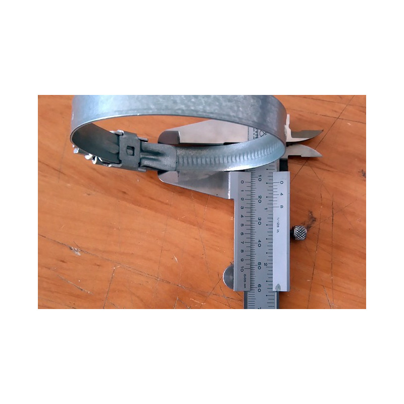 Metal clamp 50 - 70mm.